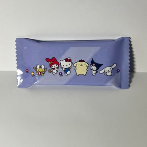 Custom Party Favors + Pringles Shakers/ Any Theme/party Favors/ Custom ...