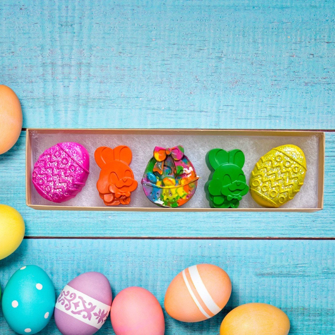 EASTER Crayons, Easter Party Favor, Easter Egg Shaped Crayons, Spring ...