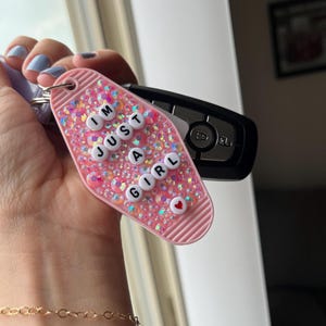 Bedazzled Keychain | Personalized Custom Keychain | Hotel Keychain ...