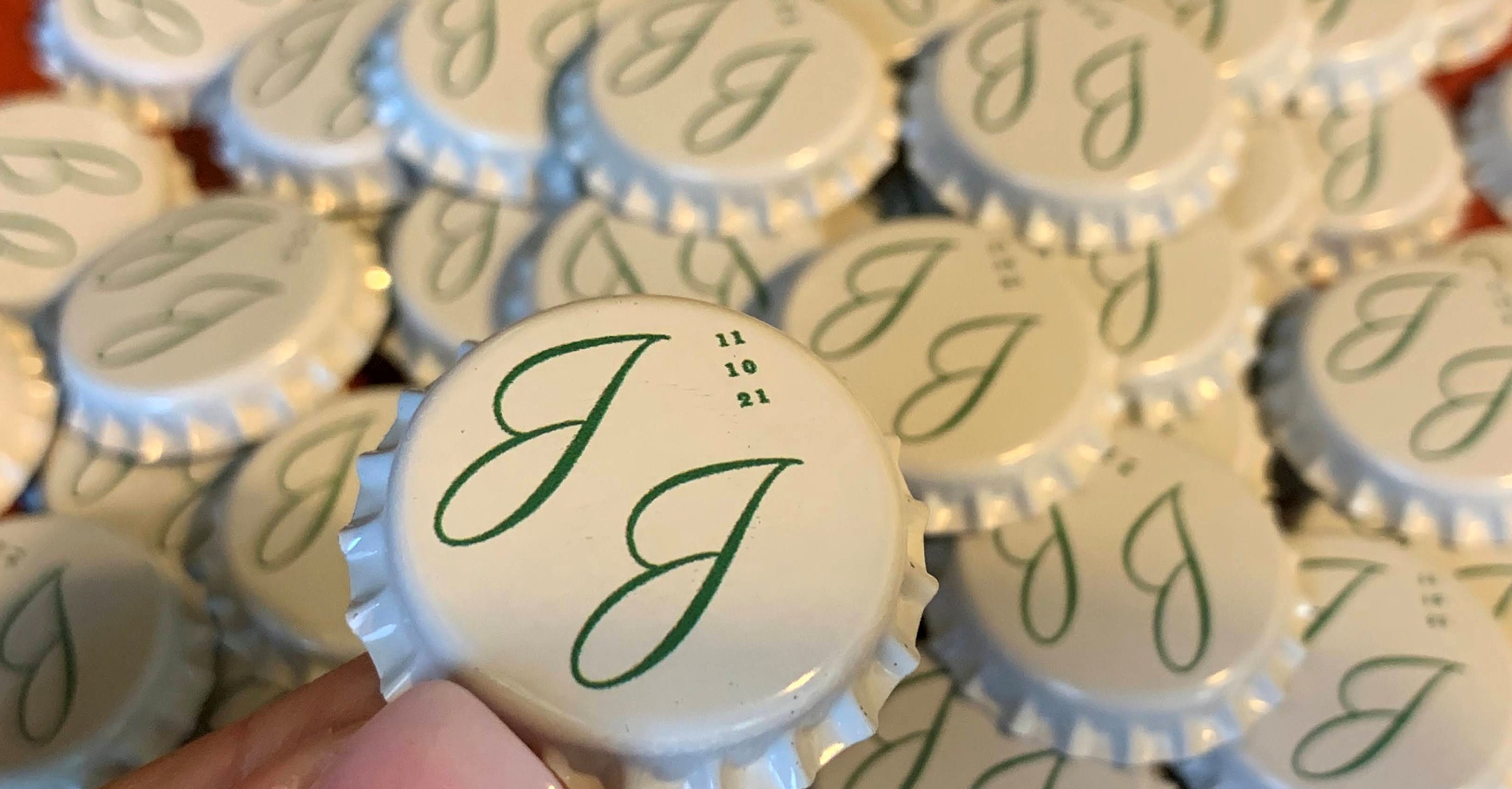 Custom Bottle Caps // Custom Logo Design Text // Unique Gift - Etsy