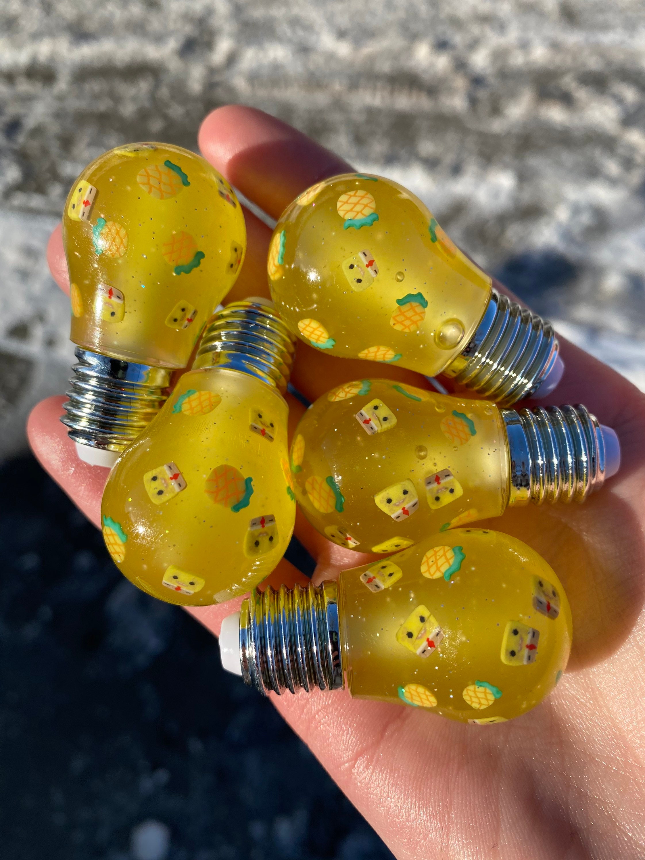 Spongebob Lightbulb Gloss | Etsy