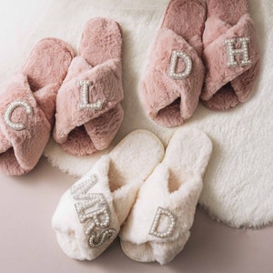 Pearls Bride Fluffy Slippers Rhinestone Mrs Slippers Custom Bridal ...