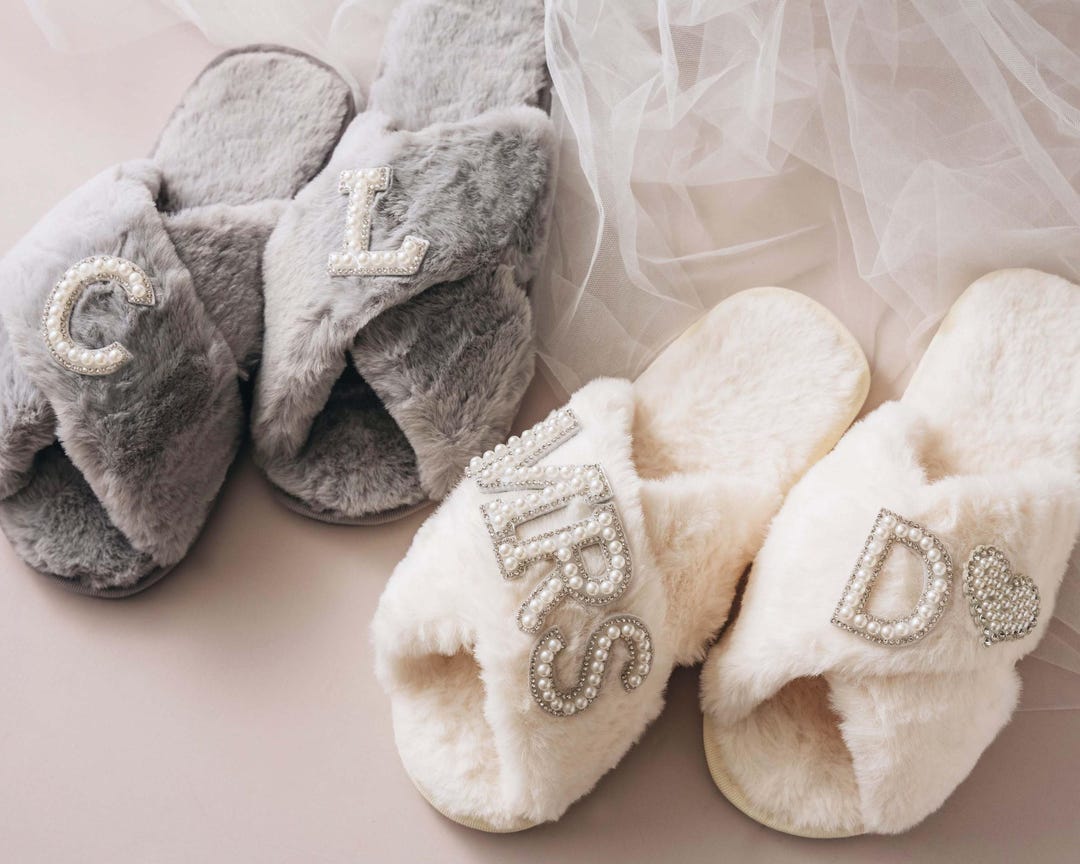 Pearls Bride Fluffy Slippers,rhinestone Mrs Slippers, Custom Bridal ...