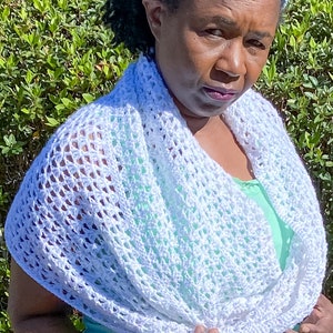 Crochet Mobius Scarf Pattern, Crochet Infinity Scarf, - Etsy