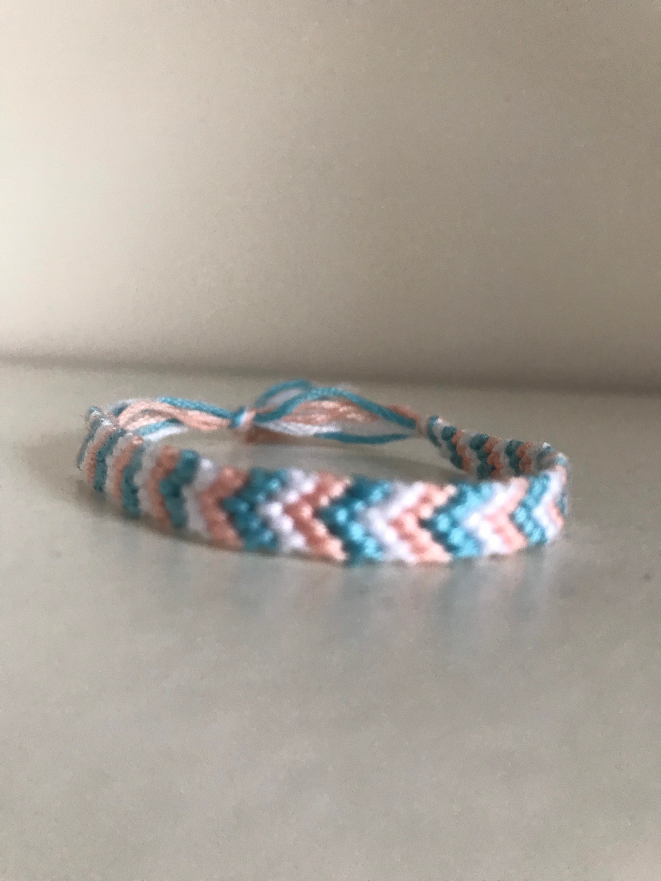 2 adjustable friendship bracelets - Etsy 日本