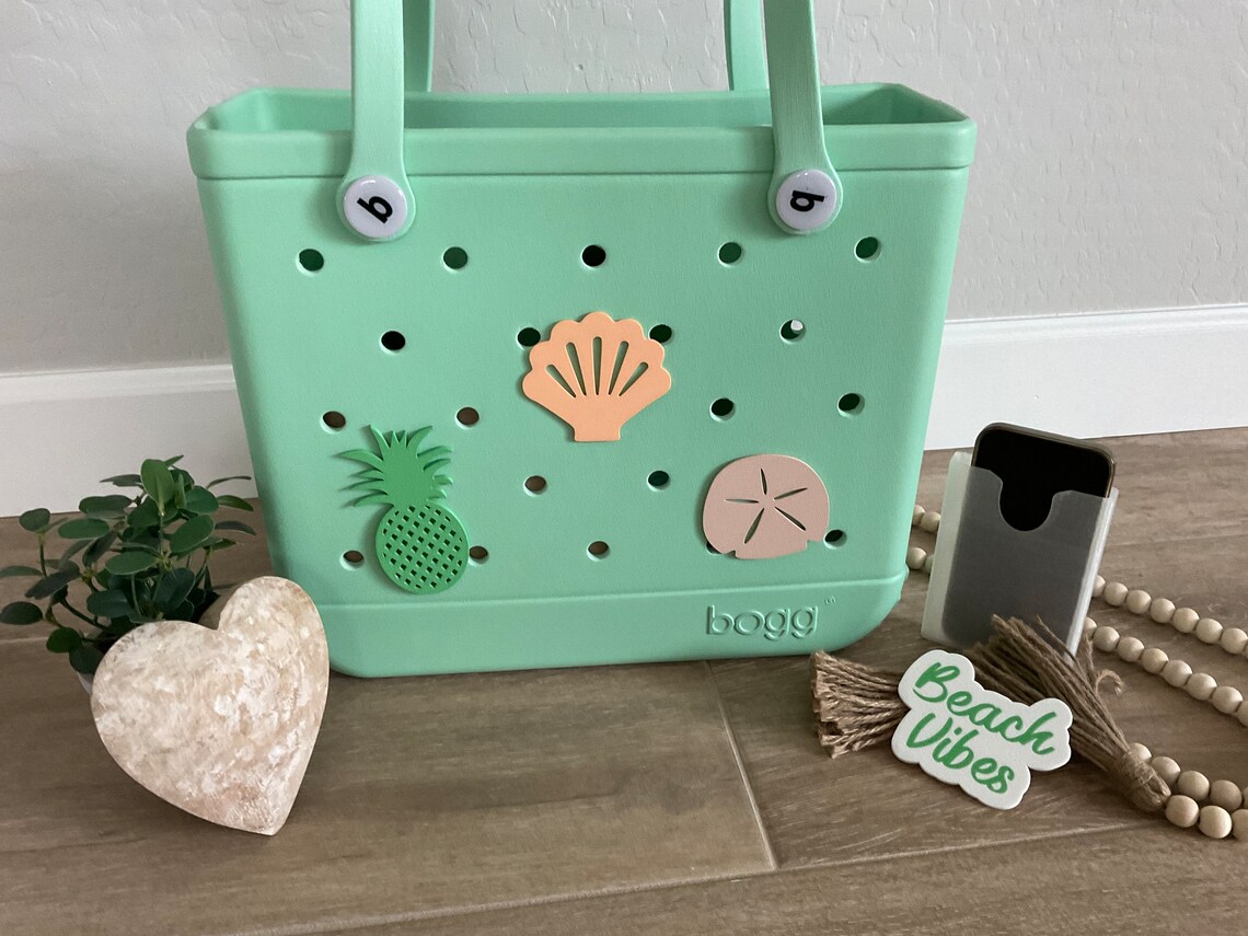 BOGEMS - Beach Collection Bogg Bag Charms - Beach Theme - Shell - Sand ...