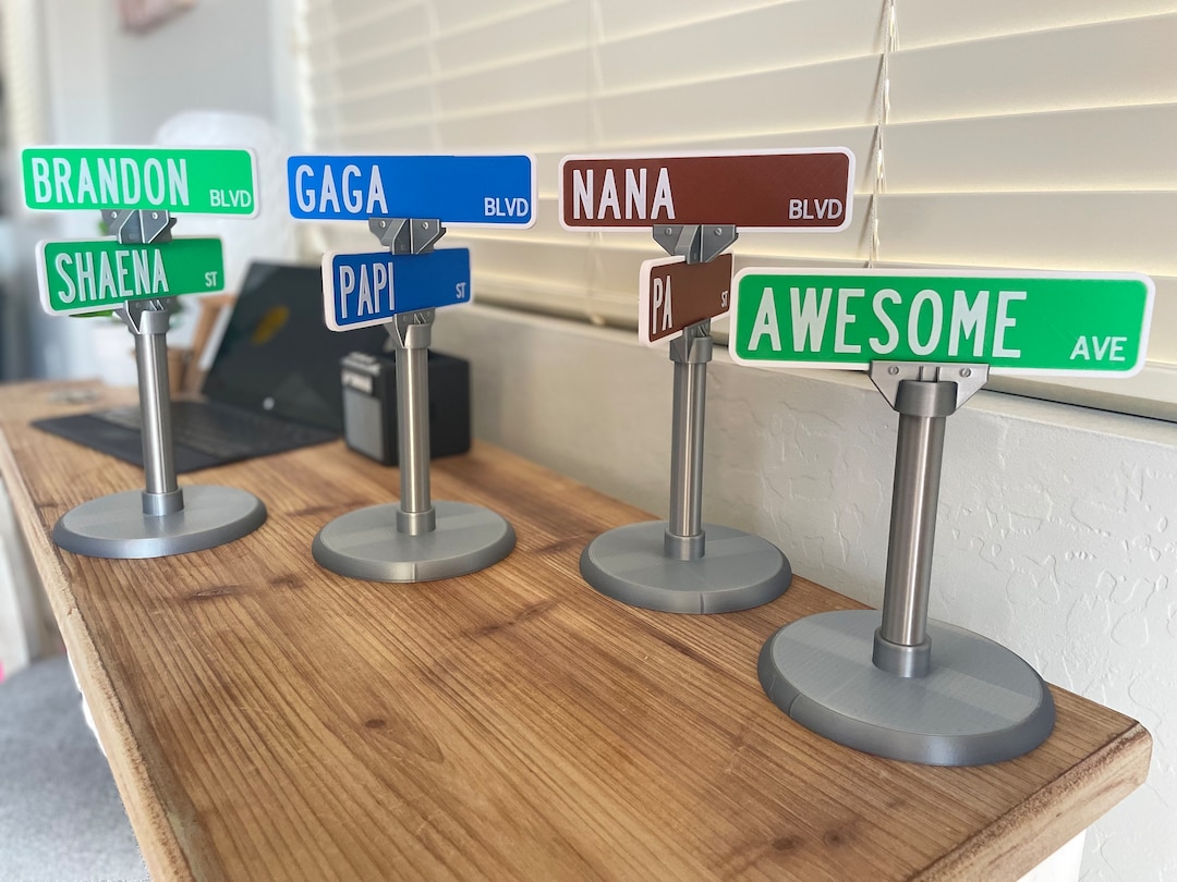 Customized Street Signage - Personalized Name Plate - Street Sign ...