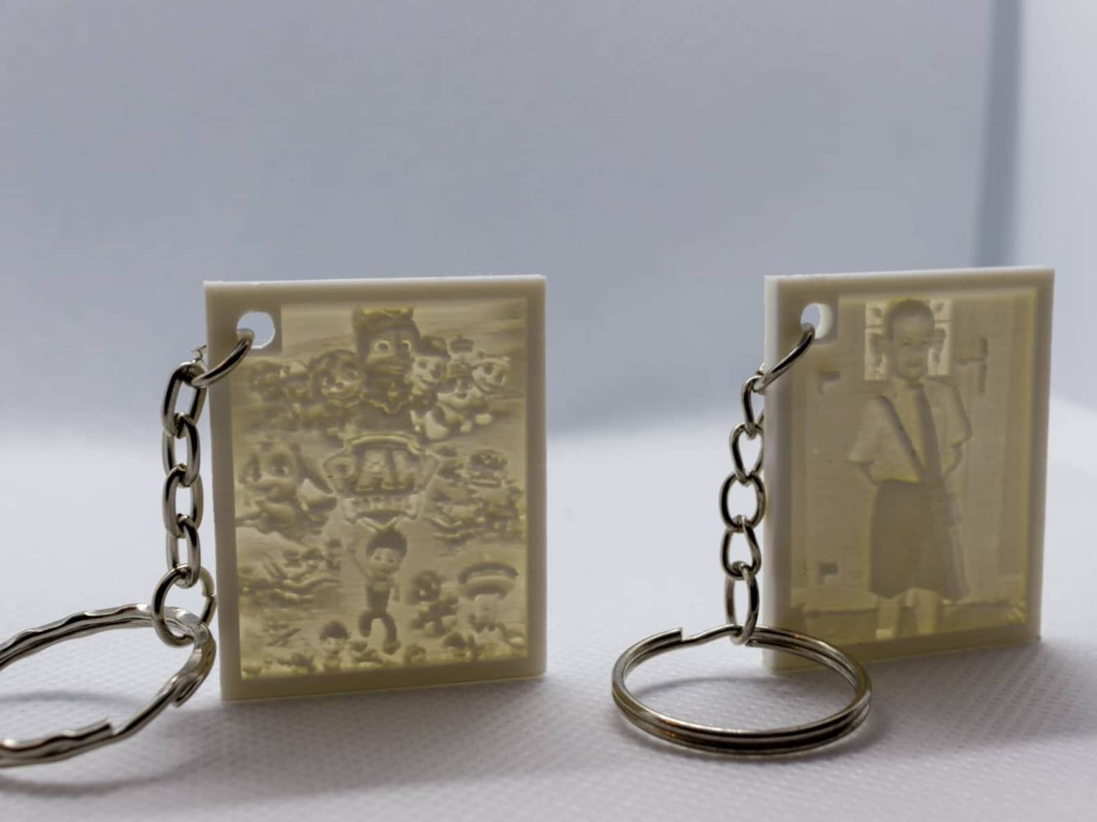 PERSONALISED LITHOPHANE KEYRING 3D Printed Keyring 3D - Etsy UK