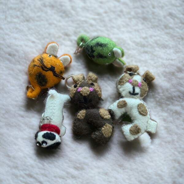 Felt Keyrings - Etsy UK