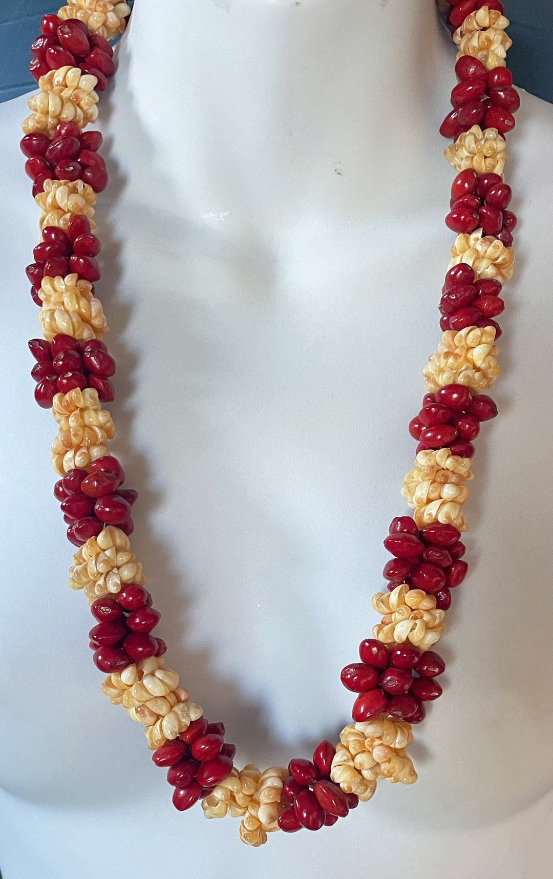 28 Red and Yellow Mongo Shell and Ula'ula Hawaiian Lei Necklace With ...