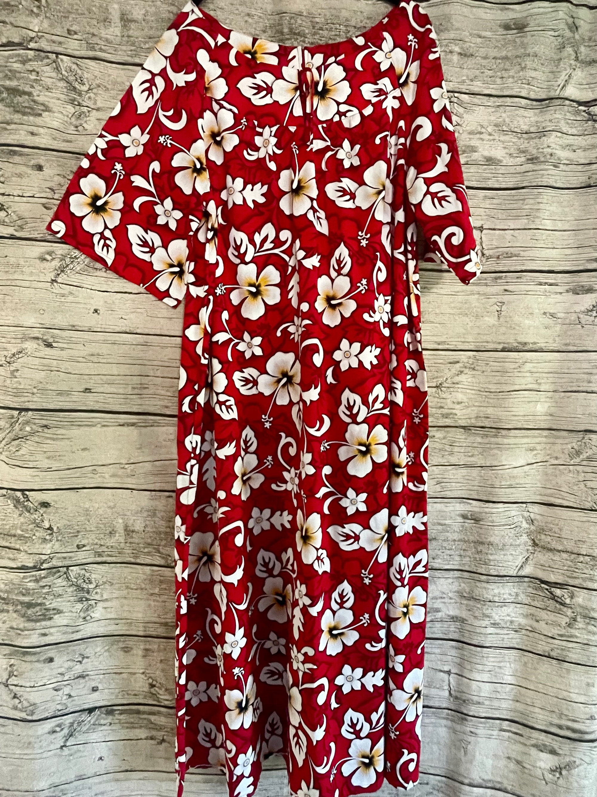 Red Vintage Hawaiian Muu Muu Dress With Hibiscus and Plumeria Flowers ...