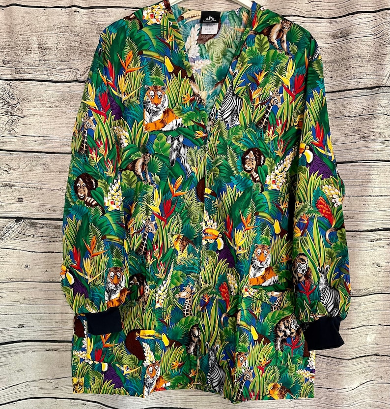 Jungle Animal Print Scrub Jacket: Vintage Zoo Design, Medical Uniform ...
