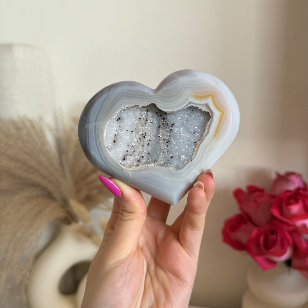 Druzy Agate Heart, Agate Heart Carving, Banded Agate Heart, Druzy Agate ...