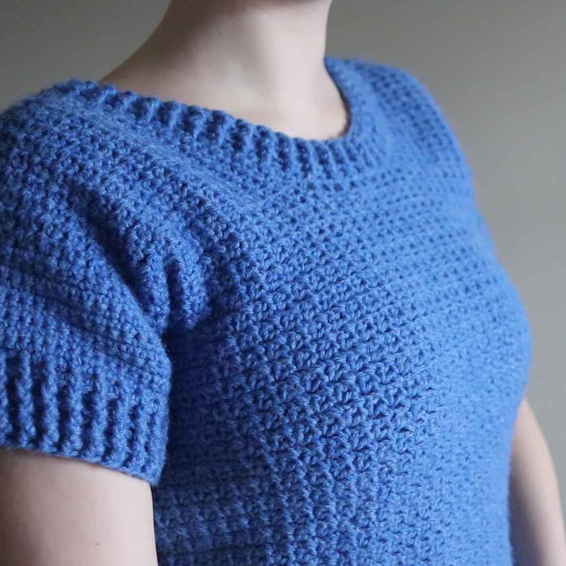 Crochet Round Neck Short Sleeve T-shirt | Pratical, Cute, Comfortable ...