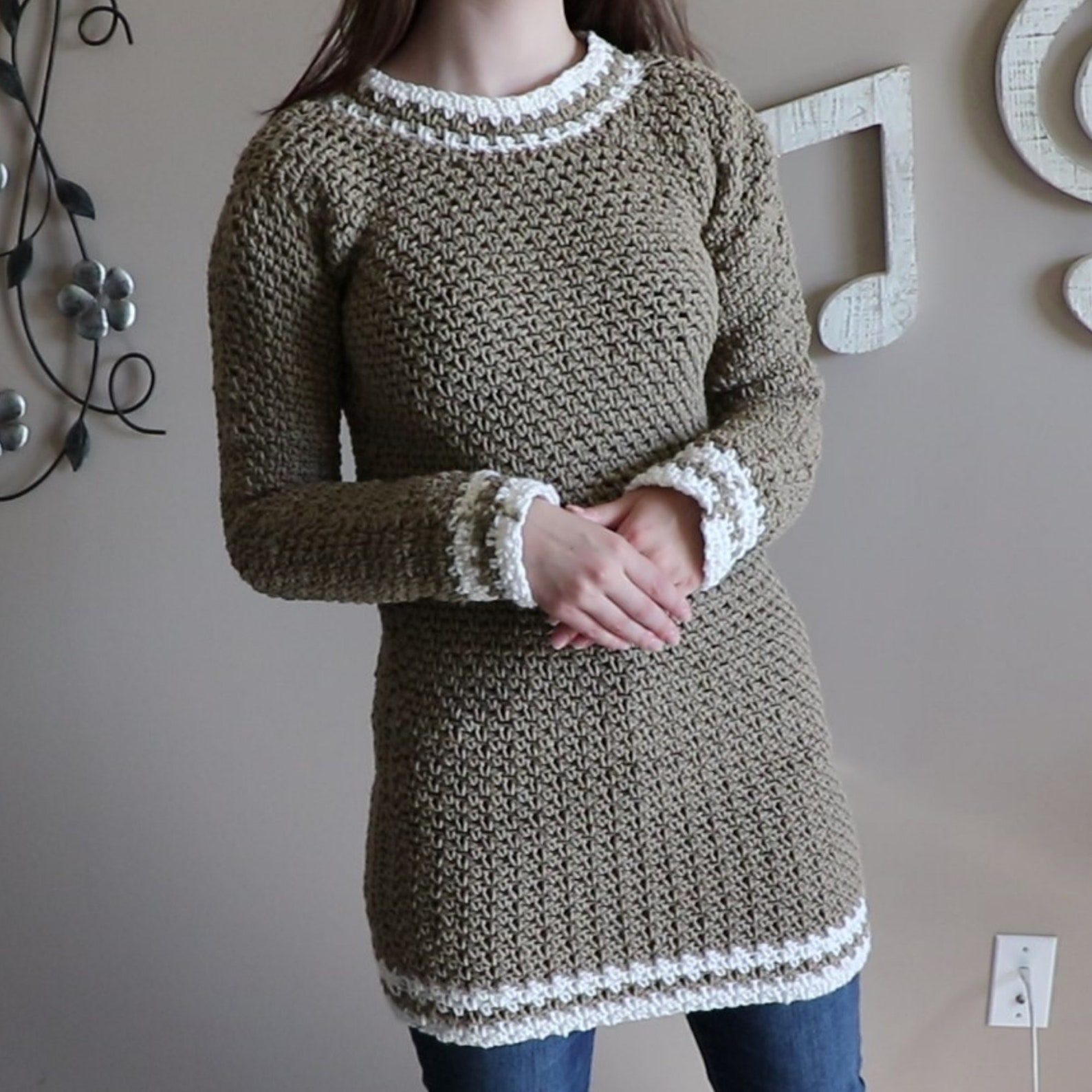 CROCHET PATTERN // Mini Light Brown Dress // Instant Download | Etsy