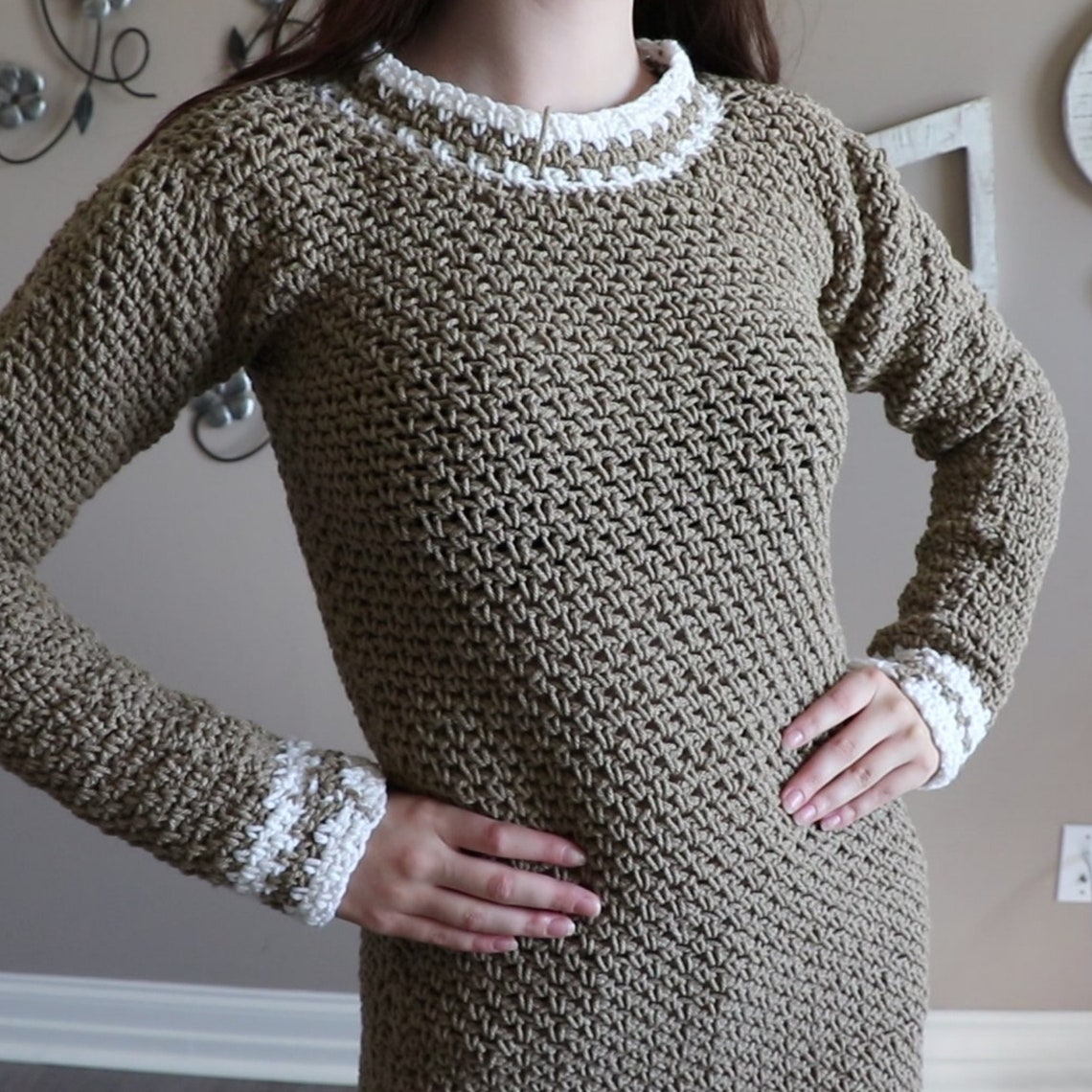 CROCHET PATTERN // Mini Light Brown Dress // Instant Download | Etsy