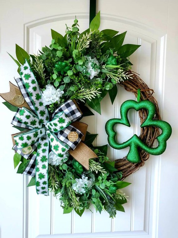 BEST SELLER St. Patricks Day Wreath Lucky Wreath Irish - Etsy