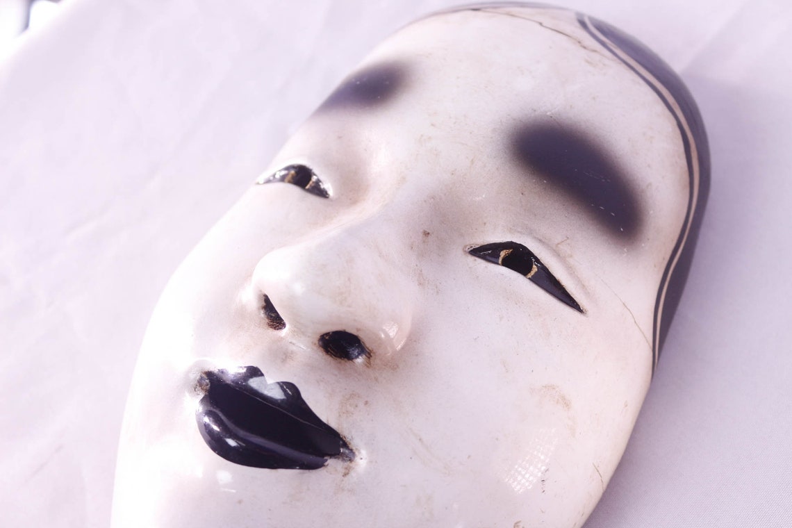 Wakaonna Japanese Inspired Mask - Etsy