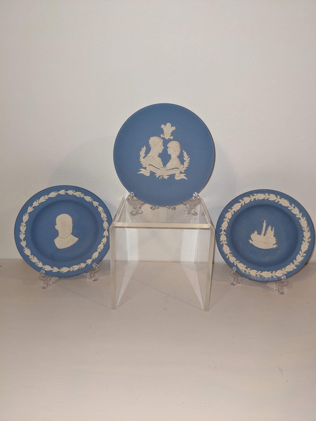 Wedgwood Jasperware Commemorative Plates - Etsy