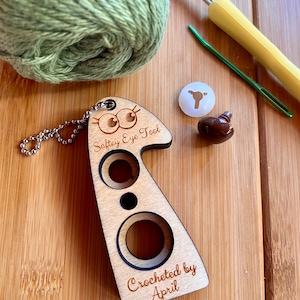 Crochet Hook Safety Eye Tool - Key Chain - Amigurumi Tool - Eye ...