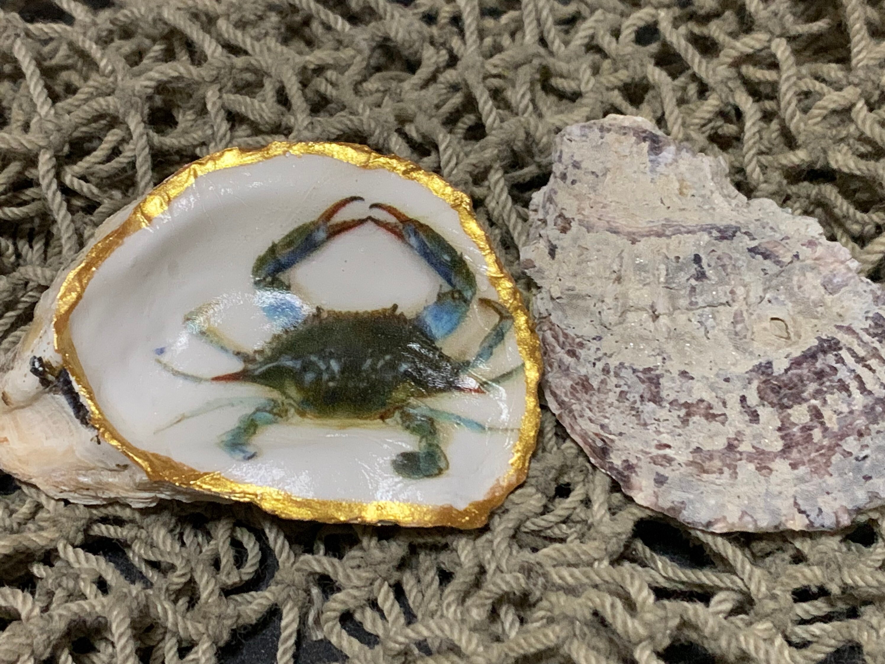 Blue Crab Gilded Oyster Shell - Etsy