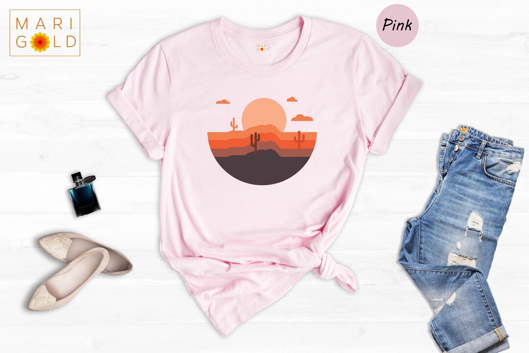 70s Desert Sunset Graphic Tee - Retro Style T-shirt - Etsy