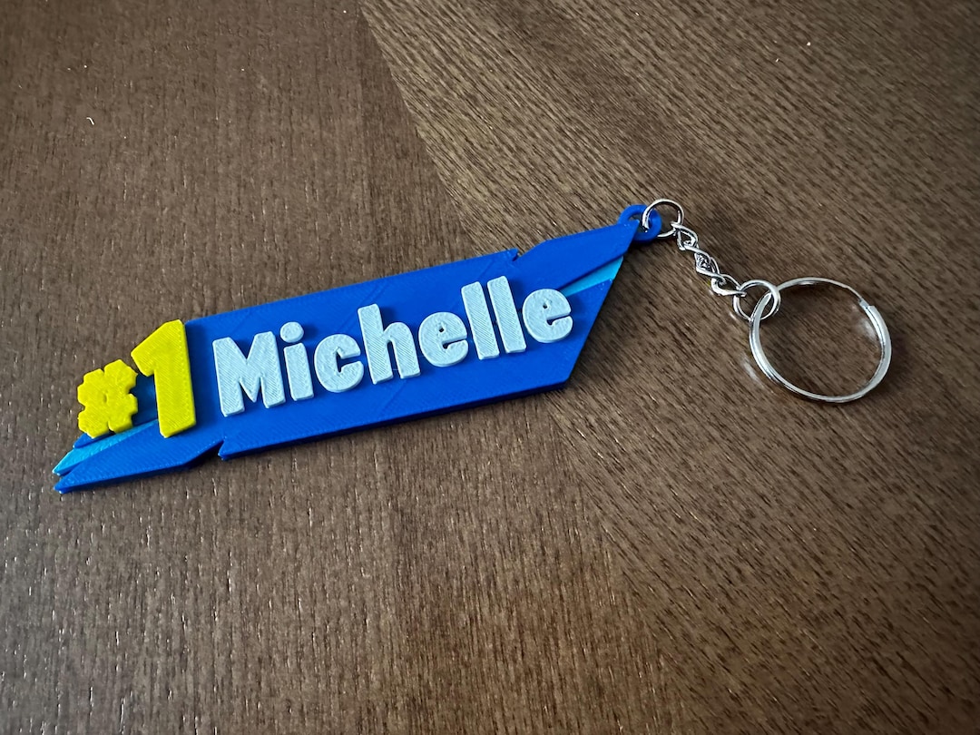 Personalized Victory Royale Keychain Name Tags - Etsy