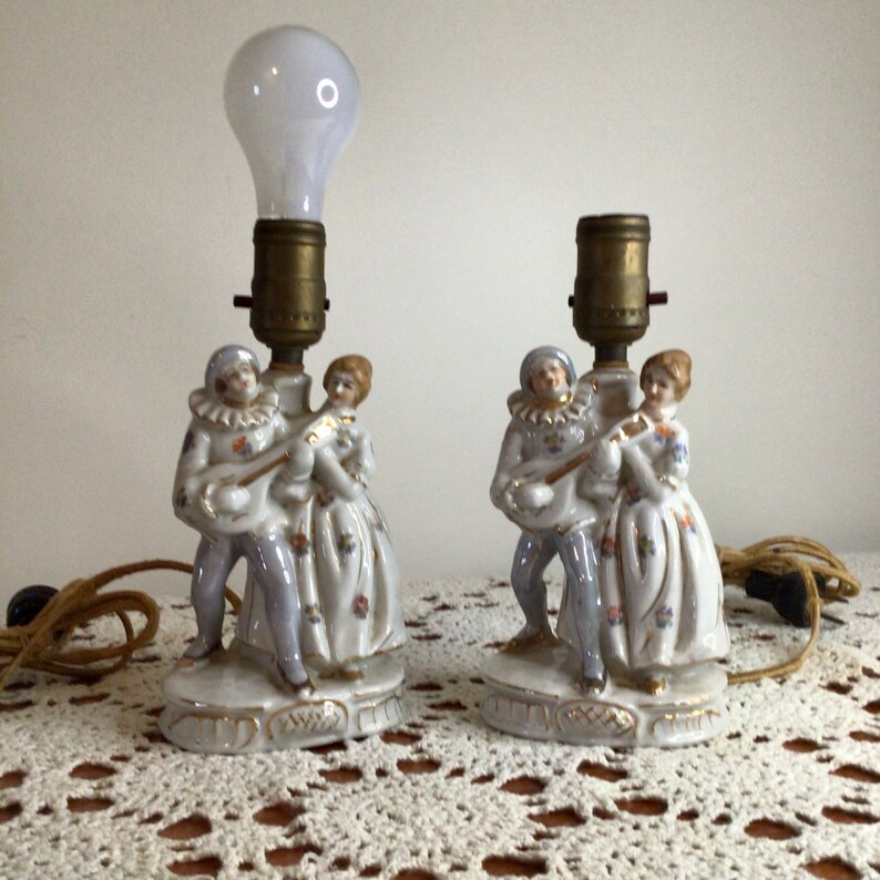 Late 40s Early 50s Colonial Couple Porcelain Table Lamps | Etsy UK