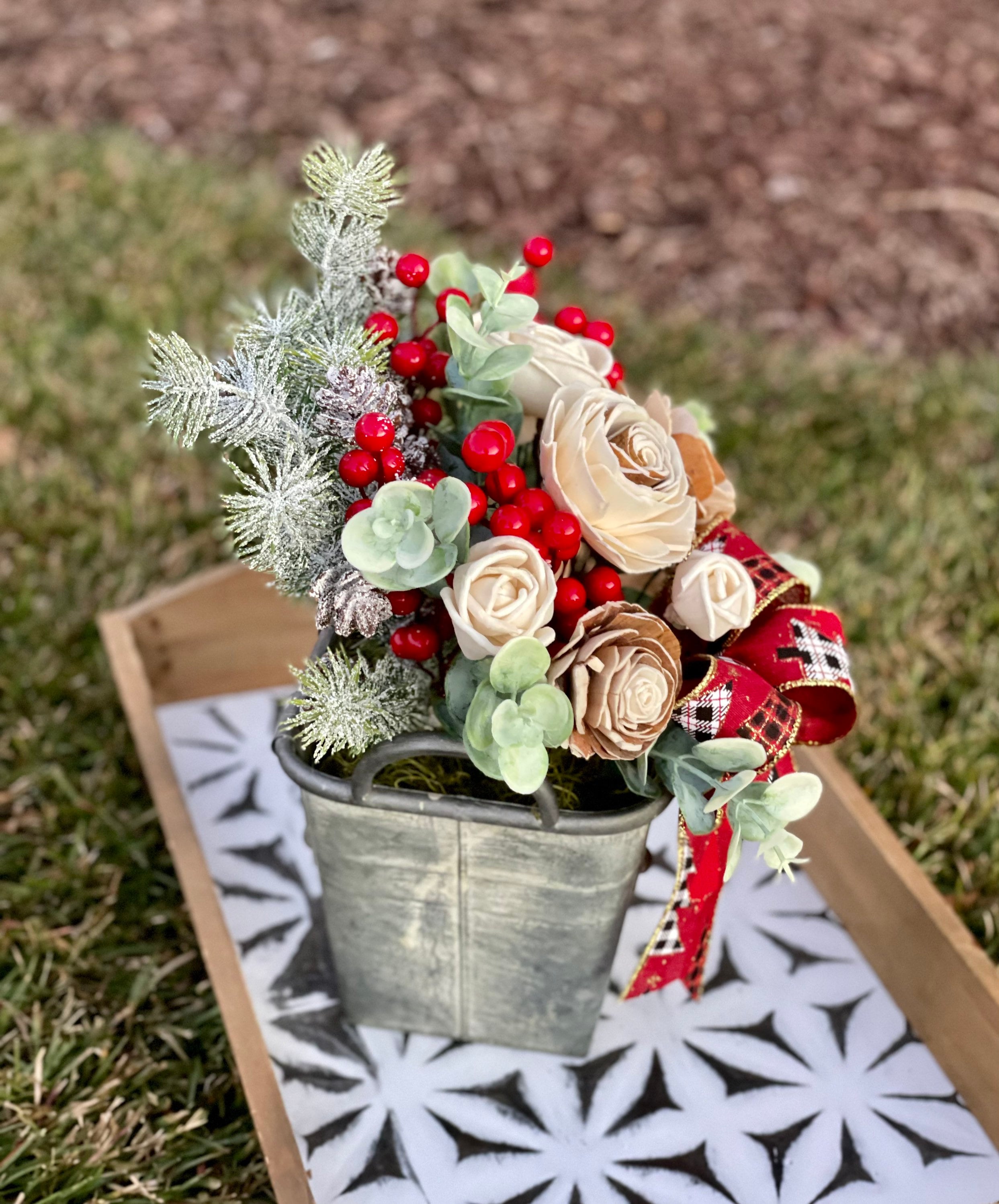 Christmas Plaid Centerpiece Christmas Tin Farmhouse - Etsy