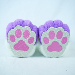 Custom Toony Fursuit Feetpaws | Outdoor Faux Fur Feet | Anime Con ...