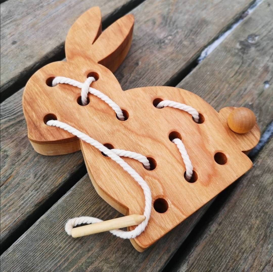 Lacing Toy // Wooden Lacing Toys // Montessori Toy // Wooden - Etsy Canada