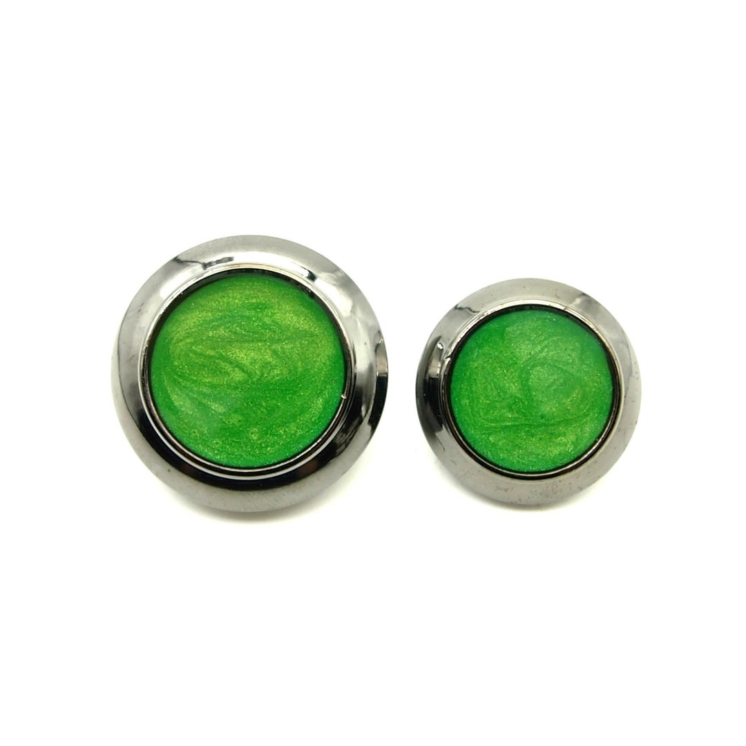 Shiny Pewter and Green Button (5pcs) - 20mm/25mm - Etsy
