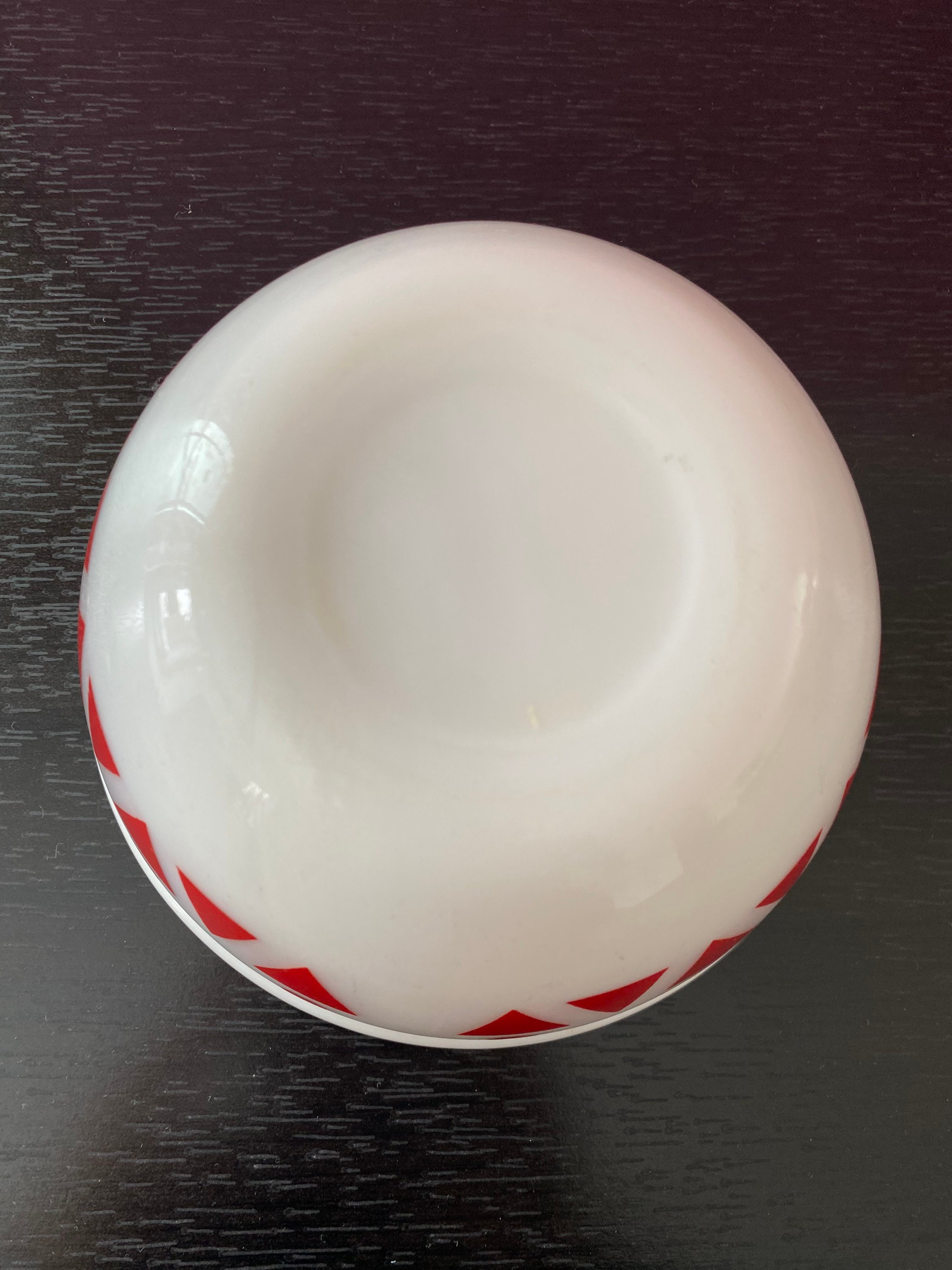 Vintage Pyrex, Vintage Hazel Atlas, Red Dots and Triangles Soup Bowl ...