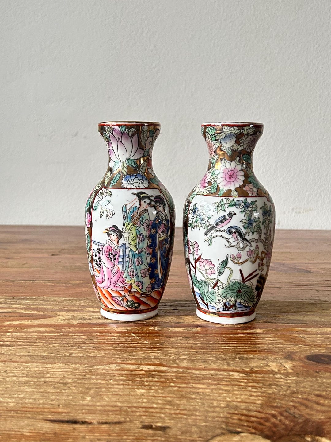 2 Vases / Vases - Porcelain - China - Oriental Decor Geishas and Fauna ...