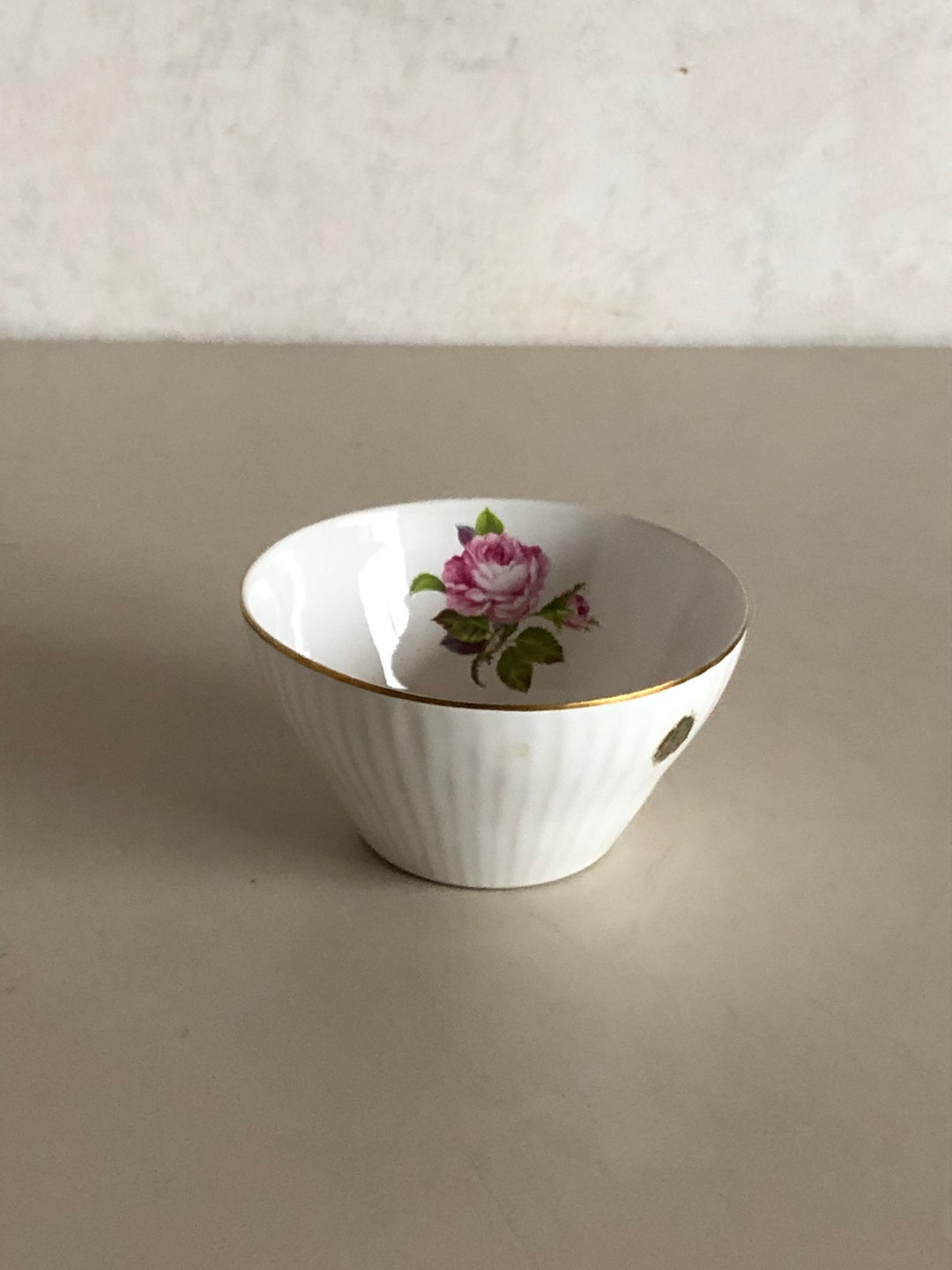 Royal Gouda Porcelain Zuid Holland Bowl With Rose Décor Porcelain ...