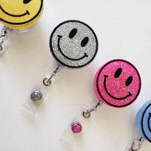 Happy Face Badge Reel|cute Badge Reels|gift| Retractable ID Badge ...