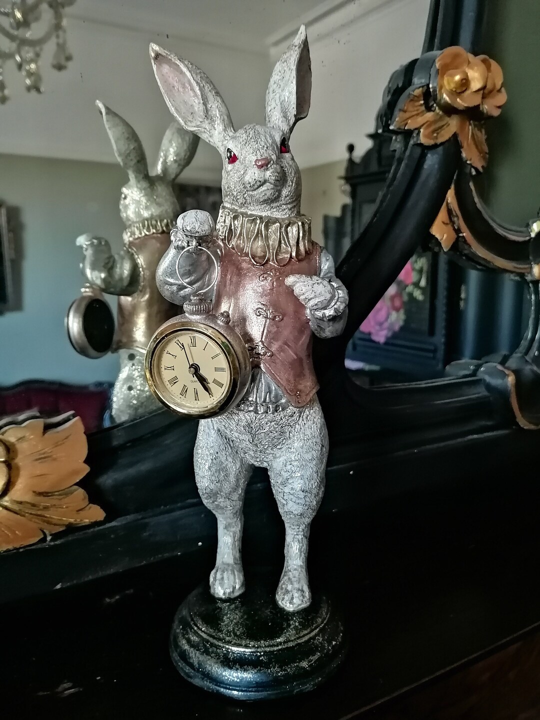 Alice in Wonderland White Rabbit Gold Jacket Pocket Watch Tabletop ...