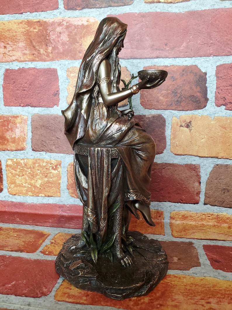 Vintage Pythia Statue Oracle of Delphi Ancient Greek High - Etsy