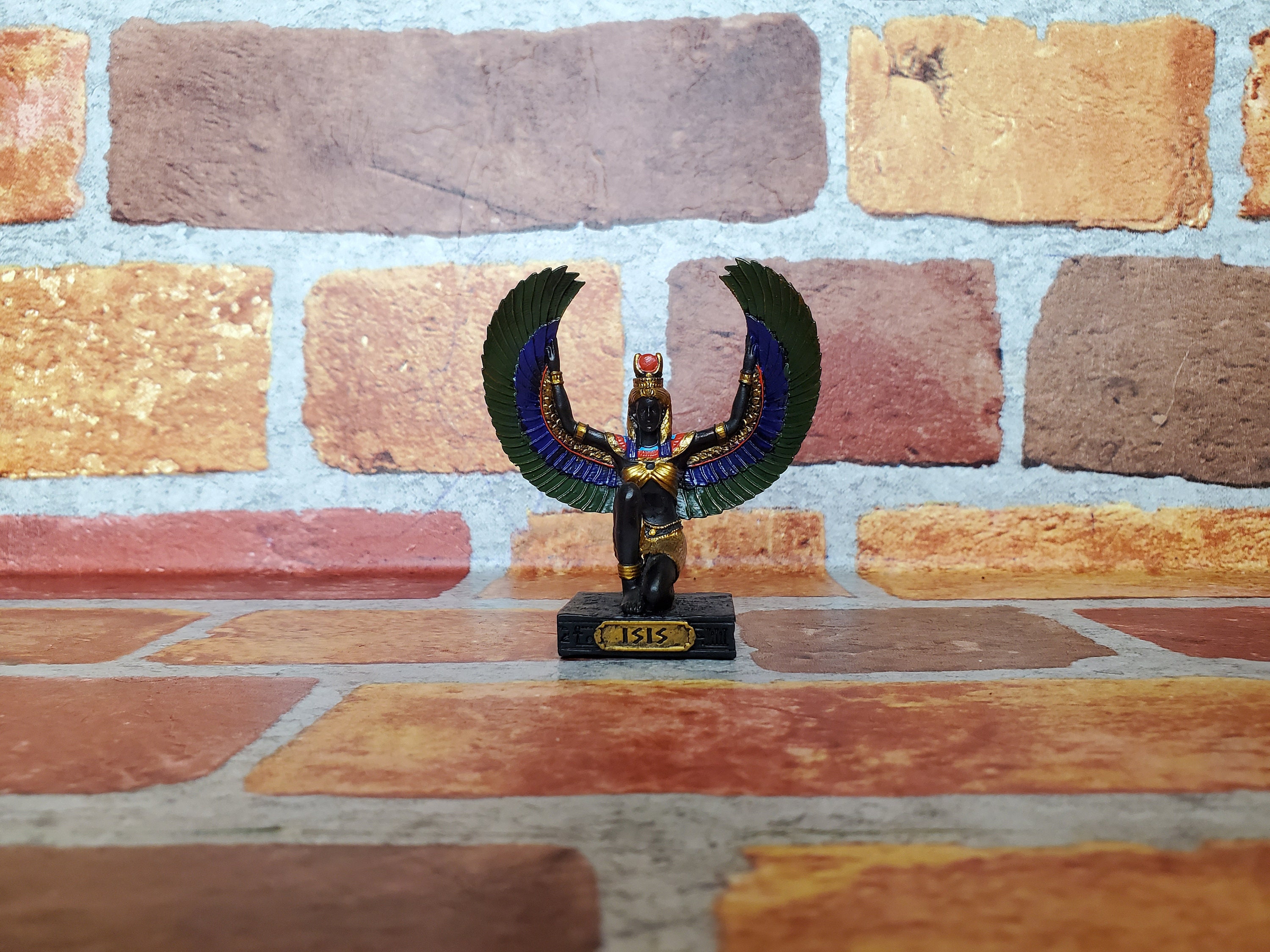 Sculpture Figurines Solid Pewter Miniature Figurine Vintage Gold Isis ...