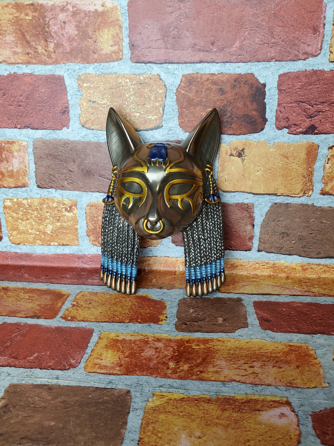 Design Toscano Mask Of Ancient Egyptian God: Bastet Wall