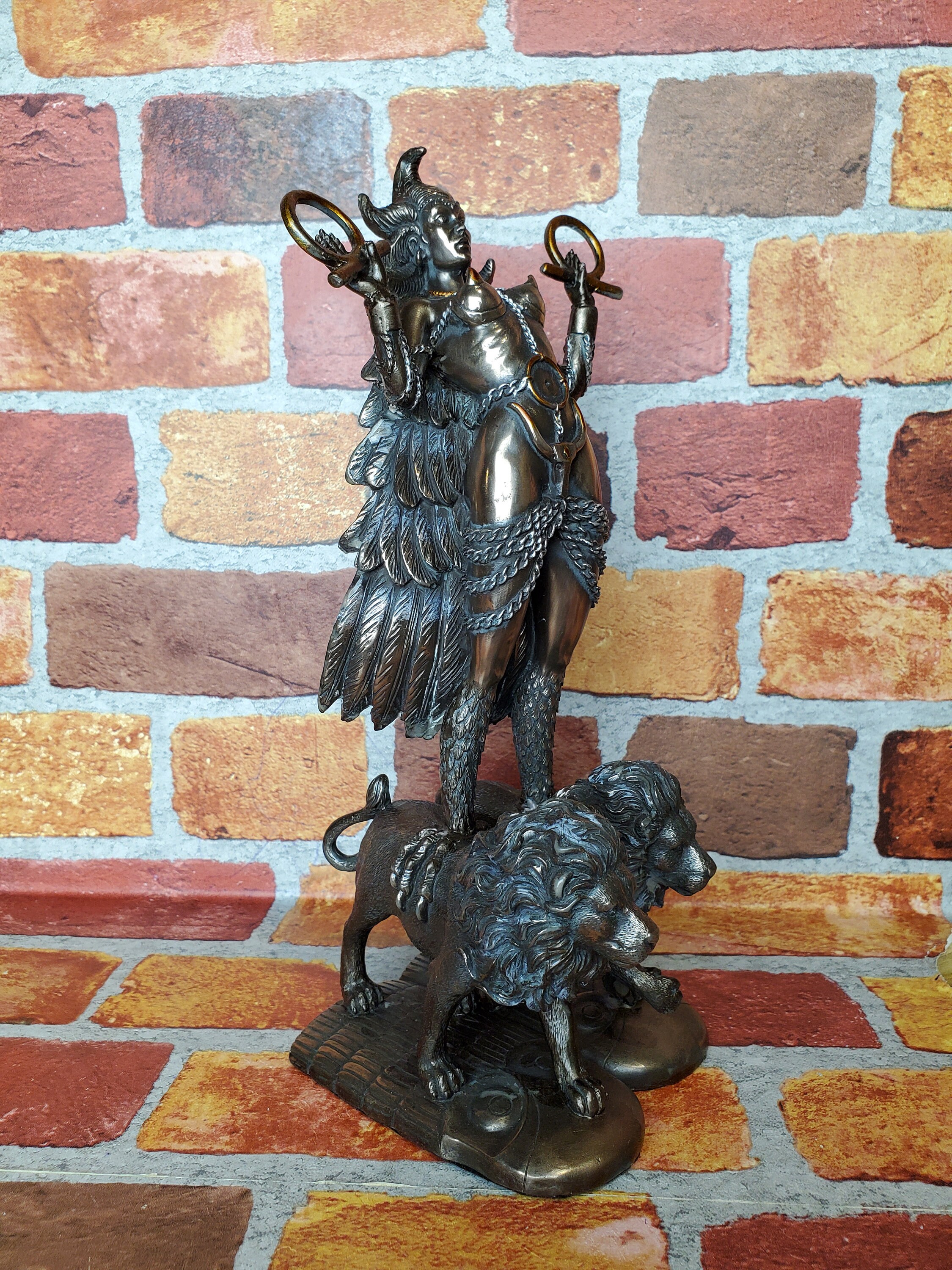 Vintage Inanna / Ishtar Statue - Mesopotamian Goddess of Love, Beauty ...