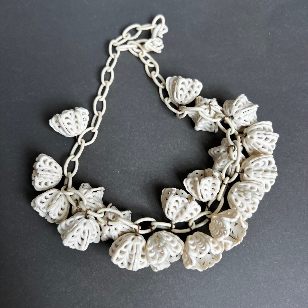 Celluloid Plastic Chain Flower Statement Necklace - Etsy