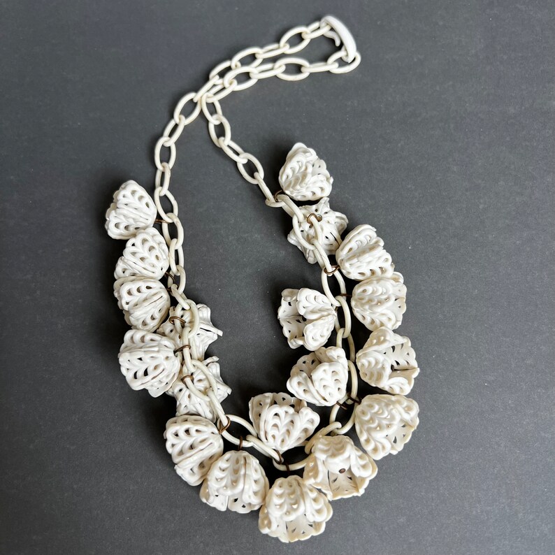 Celluloid Plastic Chain Flower Statement Necklace - Etsy
