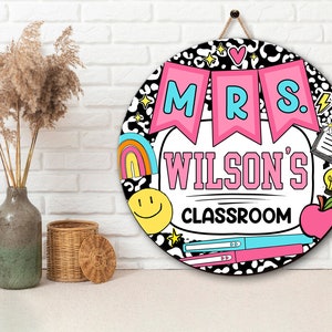 Teacher Door Hanger, Back to School Decor, Classroom Decor, Teacher ...