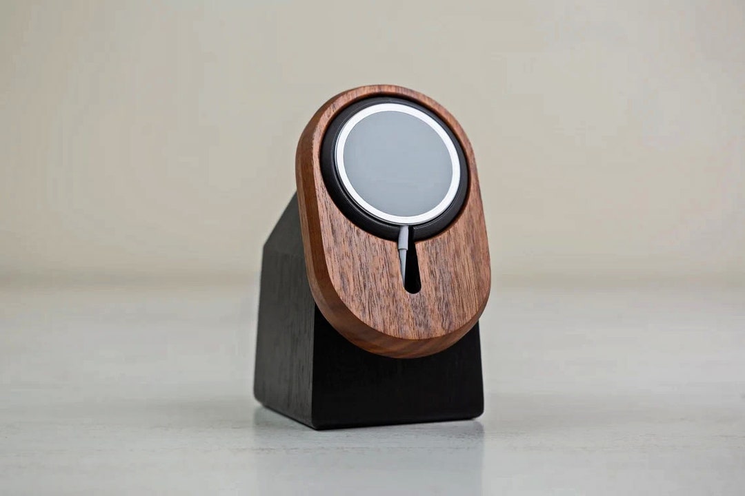 Desktop Magsafe Holder From Walnut, Wireless Charger of Wood With ...