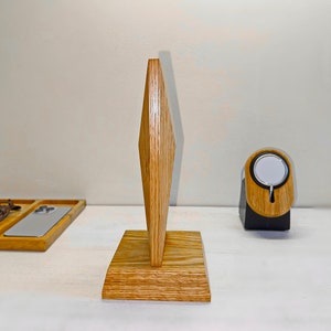 Headphone Stand Made of Natural Wood in Cybertech Style, Gaming Headset ...