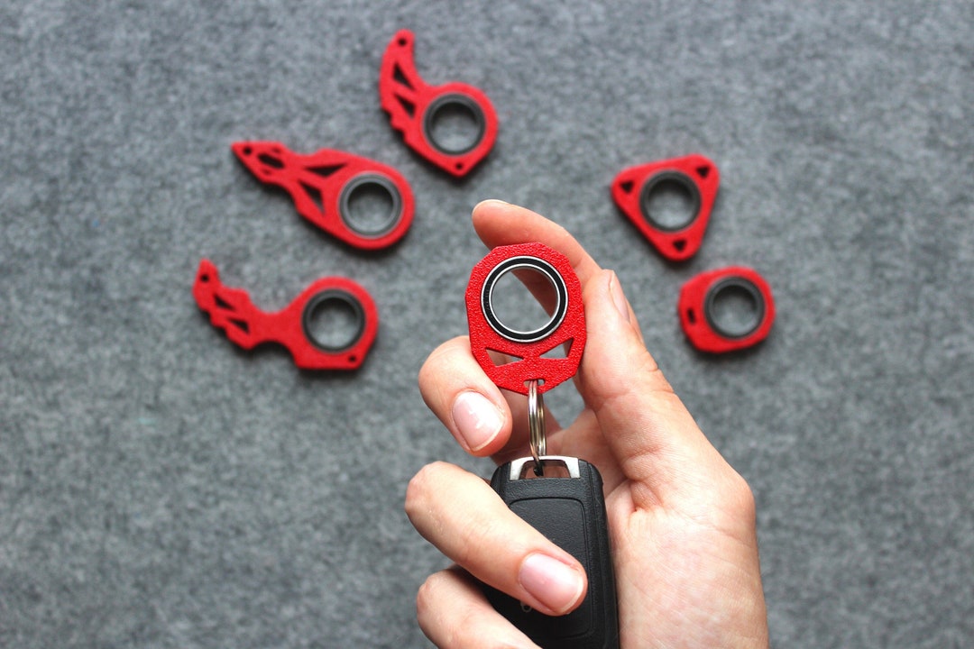 Spinly Fidget Keychain RED Edition Key Spinner for Cool Moves Karambit ...