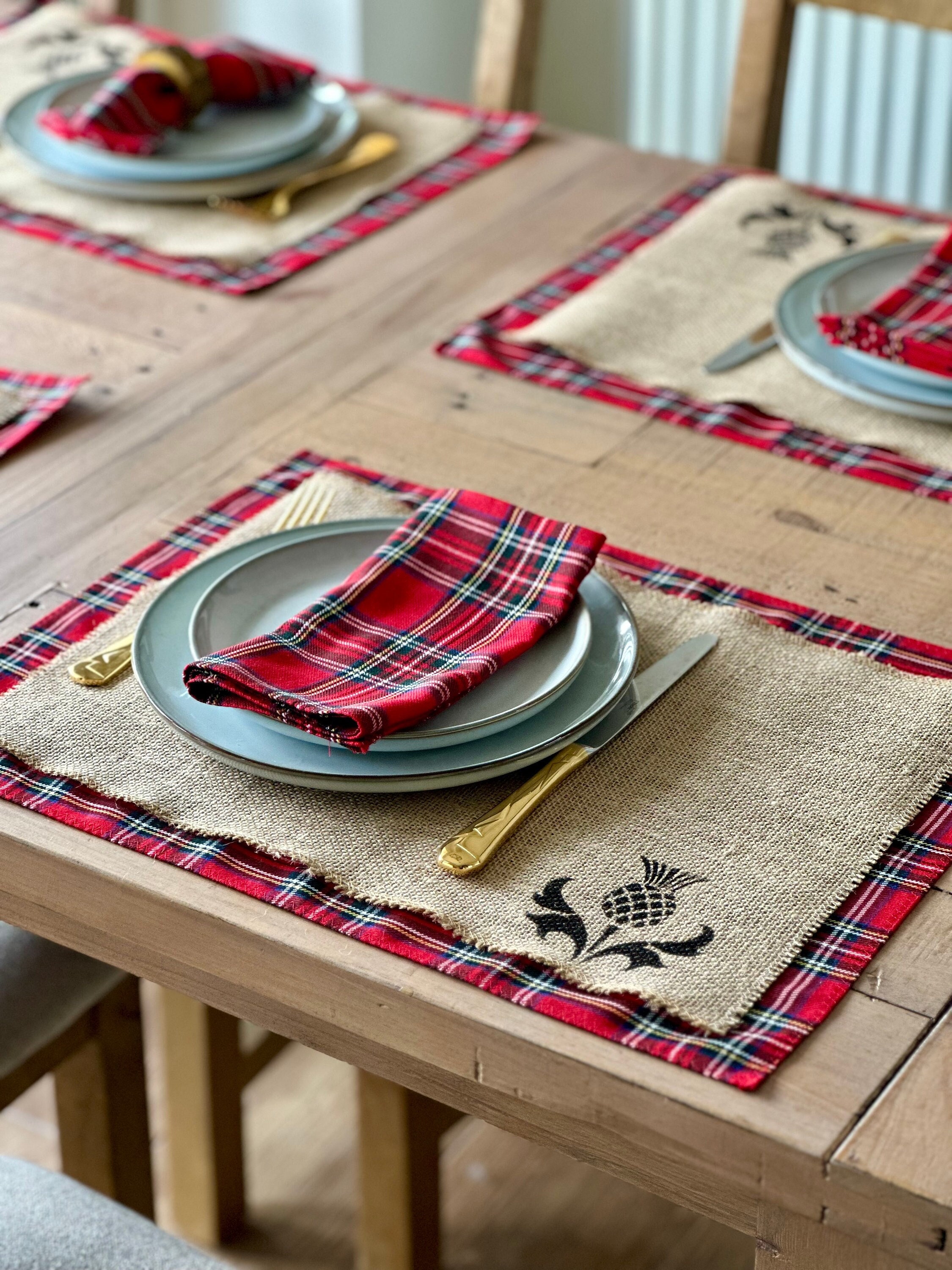 Set of Scottish Thistle Placemats , Christmas Hessian Placemats, Rustic ...