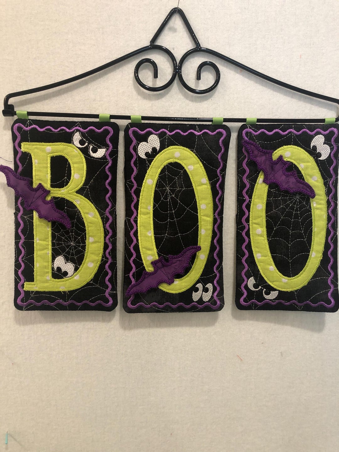 BOO Wall Hanging ( Horizontal) - Etsy