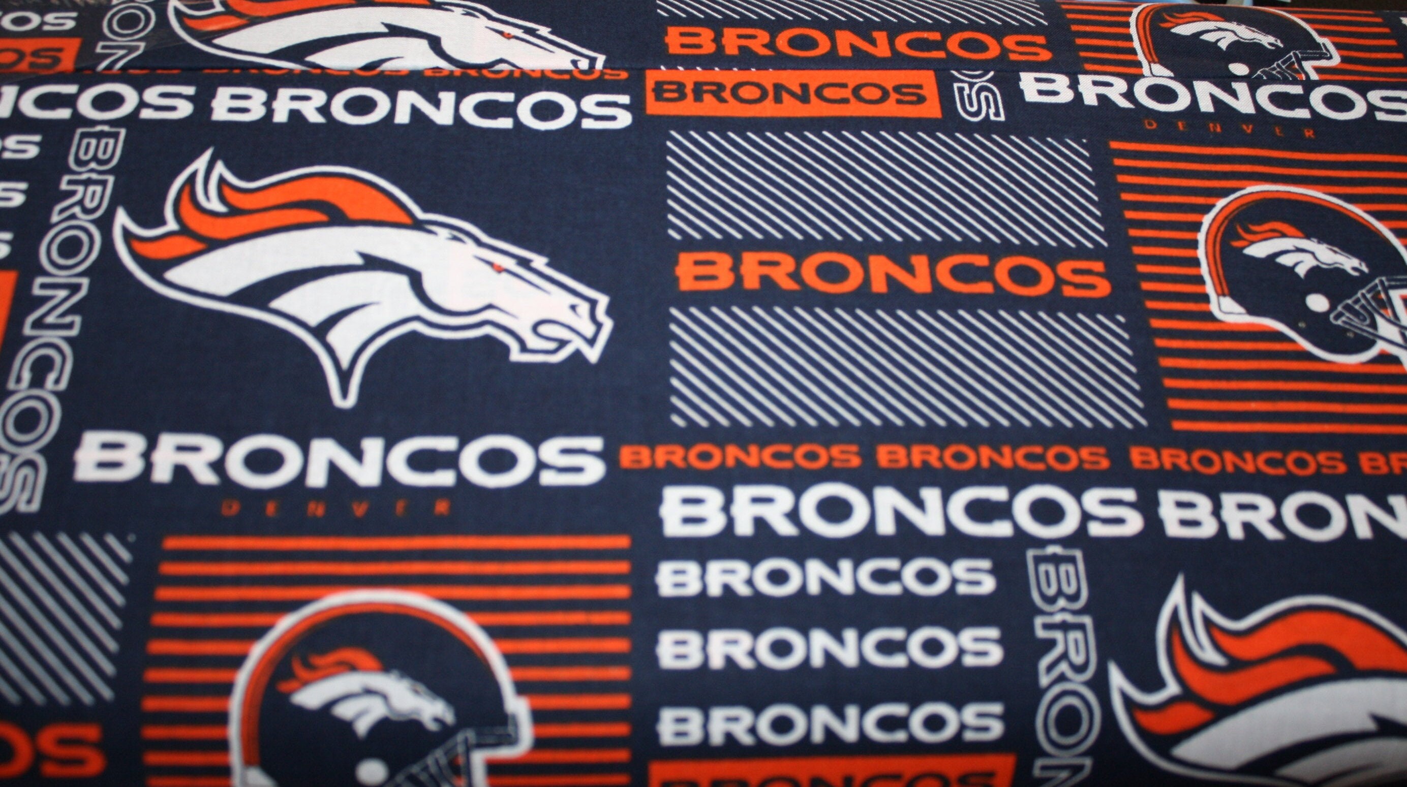 Denver Broncos Cotton Fabric Material Helmet Logos NFL Football 1/4 ...